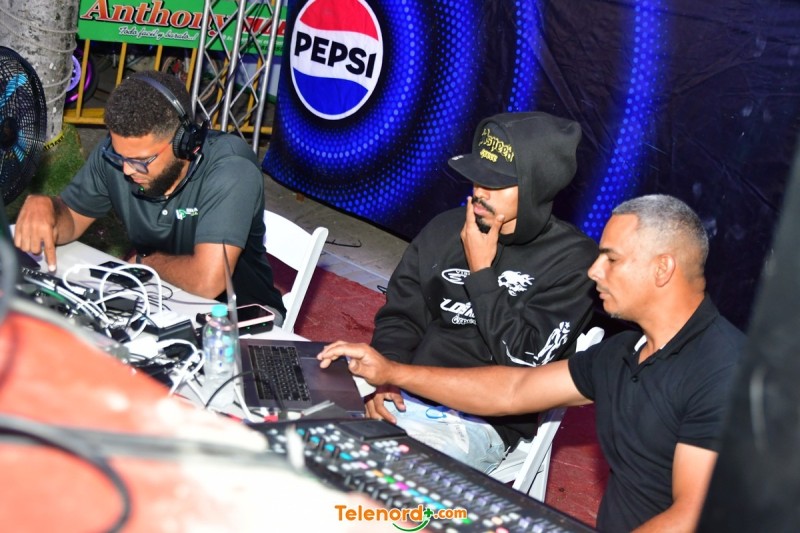 Yovanny Polanco y Chimbala con gran concierto en las Fiestas Patronales ...